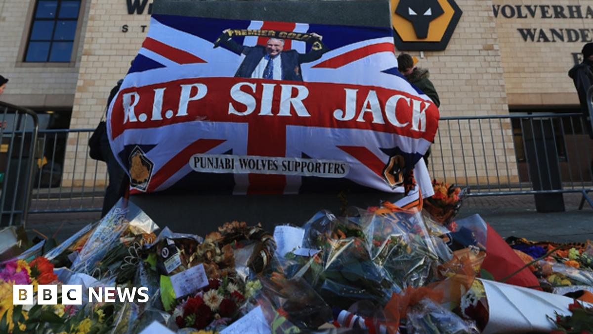 Sir Jack Hayward: Wolverhampton says goodbye to 'one of a kind' - BBC News