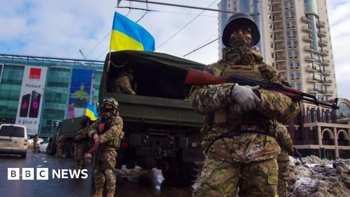 Ukraine conflict: Bombings go beyond battle zone - BBC News