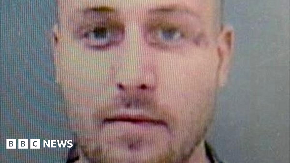 Lancashire Police find Carnforth toddler who went missing with dad ...