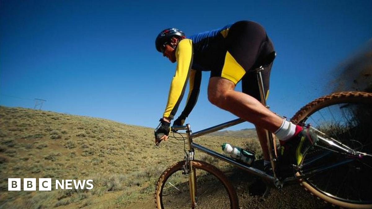 Mountain biking 'boosts Welsh economy by £23m' - BBC News