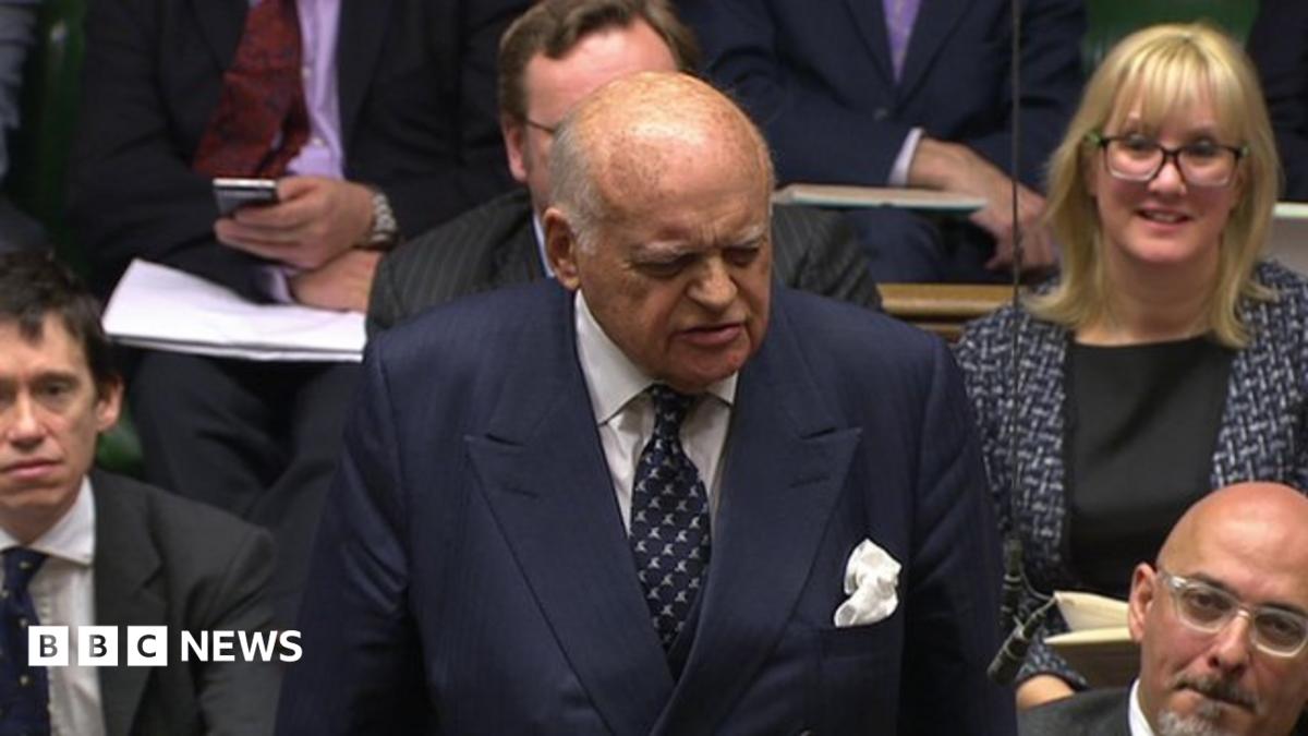 Don't ban second jobs urges Tory MP Sir Peter Tapsell - BBC News