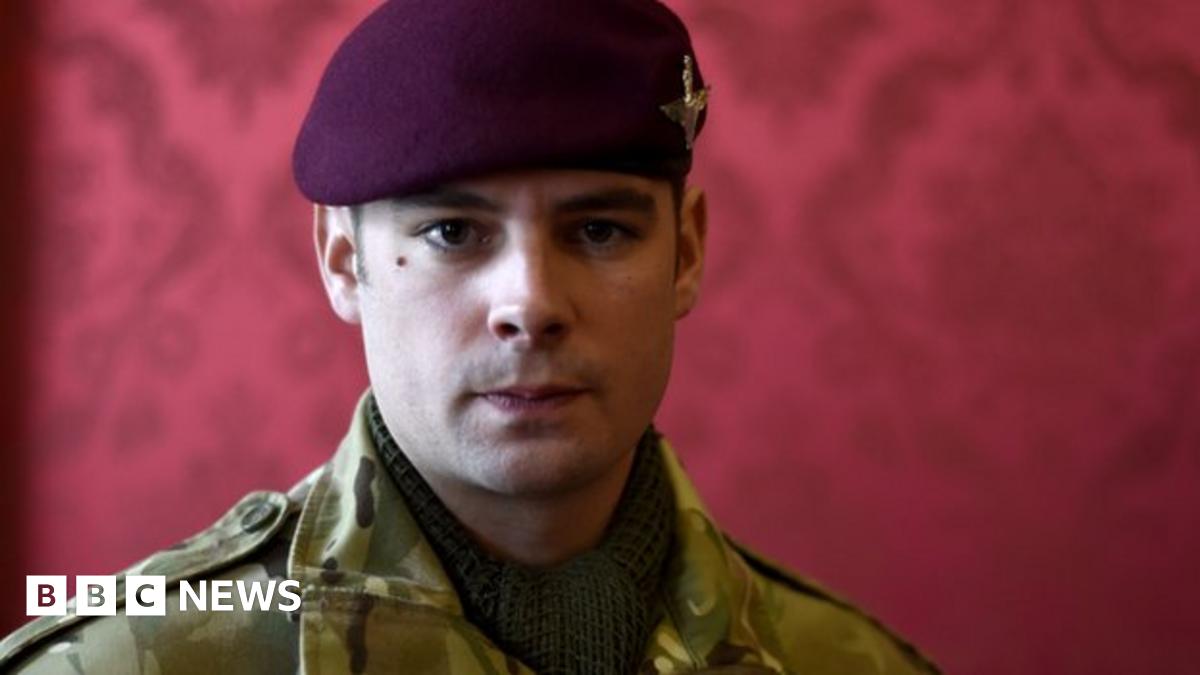 Victoria Cross: L/Cpl Josh Leakey recognised for valour - BBC News