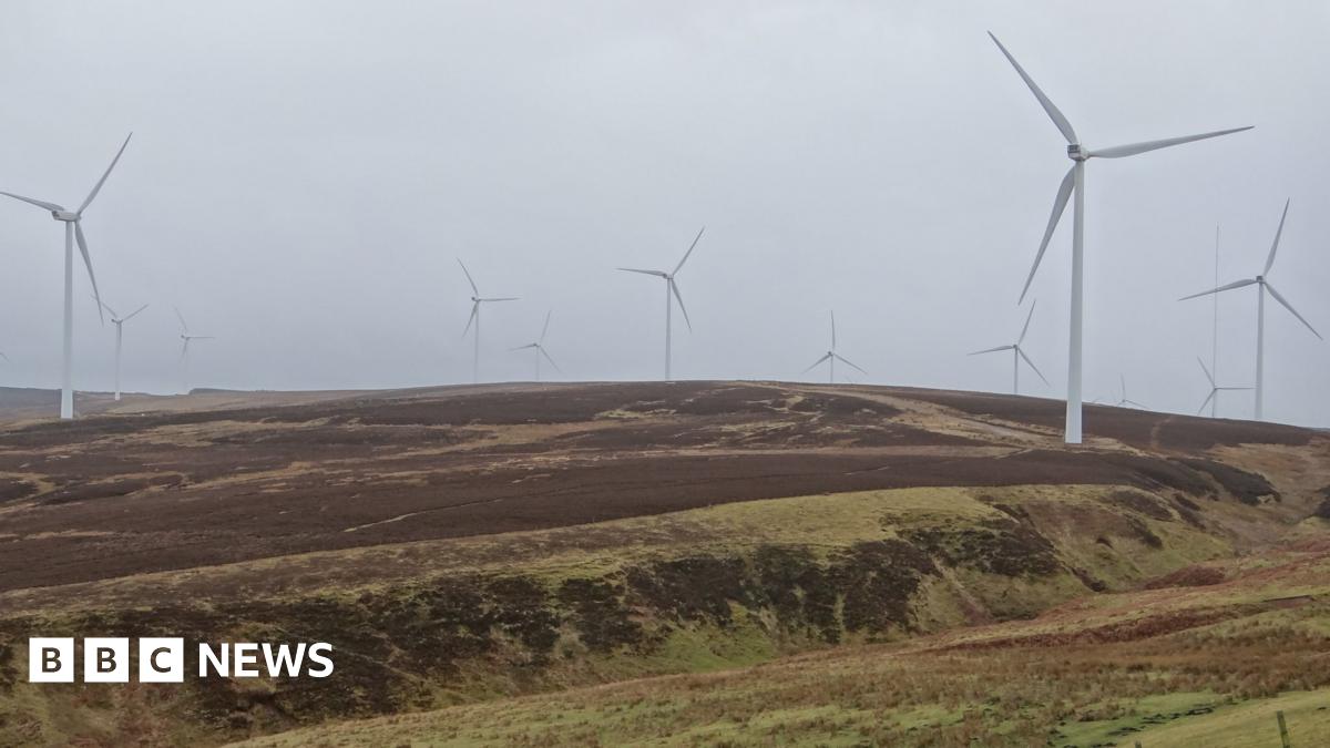 Lammermuir Hills wind farm approved - BBC News