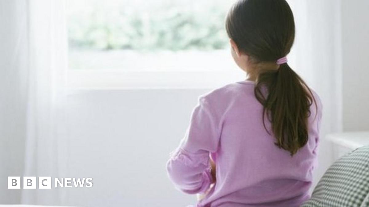 France violates treaty on smacking - Council of Europe - BBC News