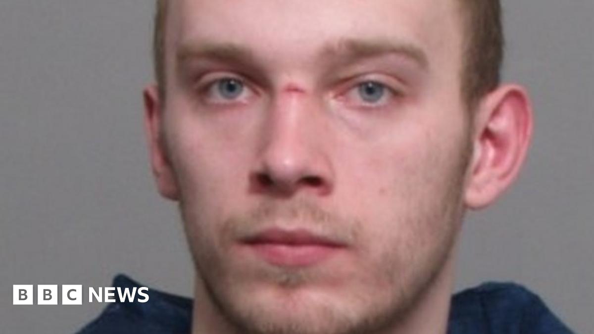 Leicester prison van escape 'unsophisticated' - BBC News