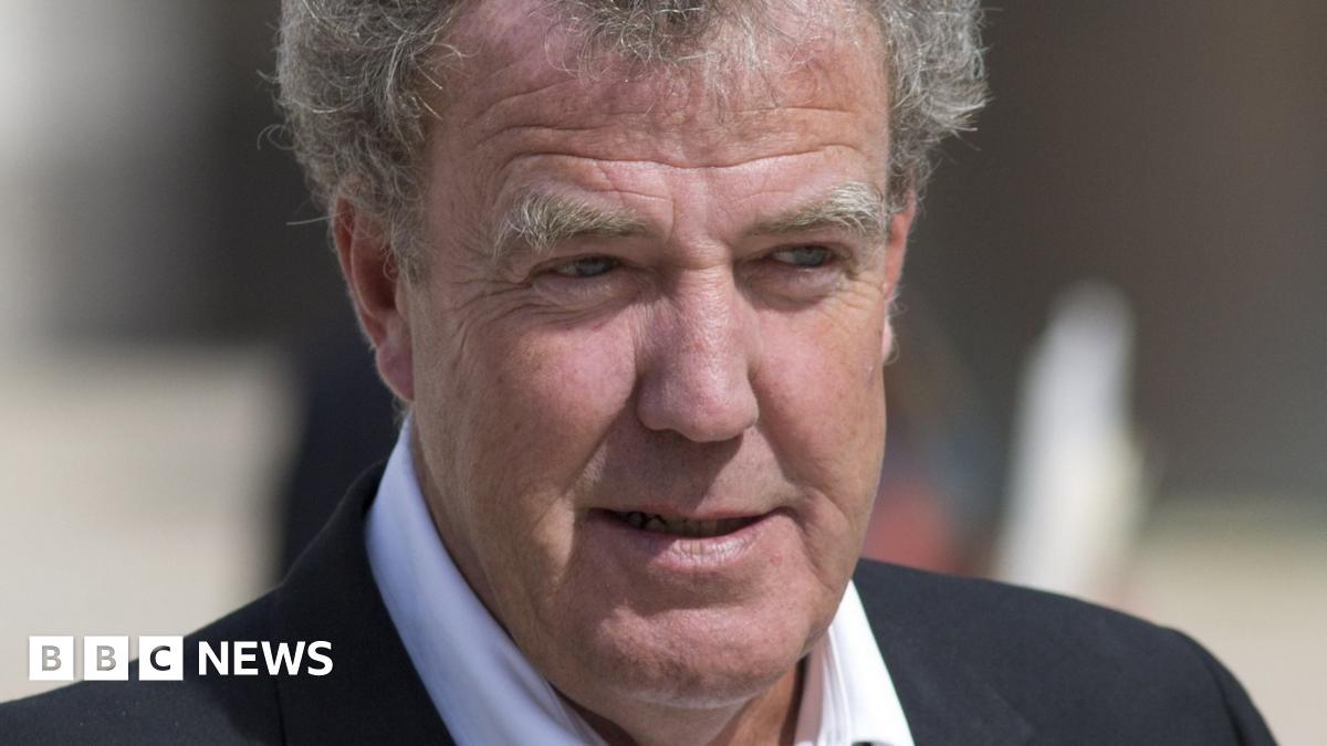 Top Gear: 350,000 sign petition supporting Jeremy Clarkson - BBC News