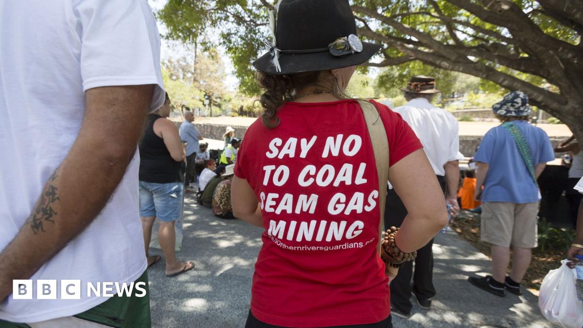 Fossil fuels: Scientists draw up investment principles - BBC News