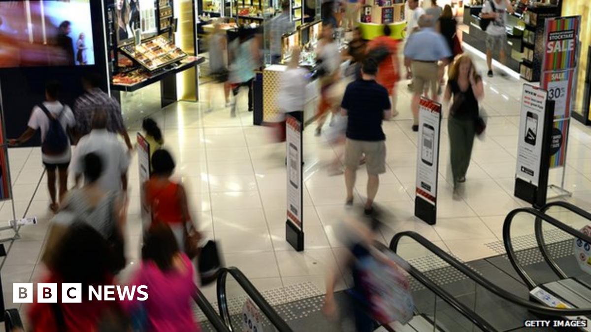 'Big brother' technology comes to Australia's shops - BBC News