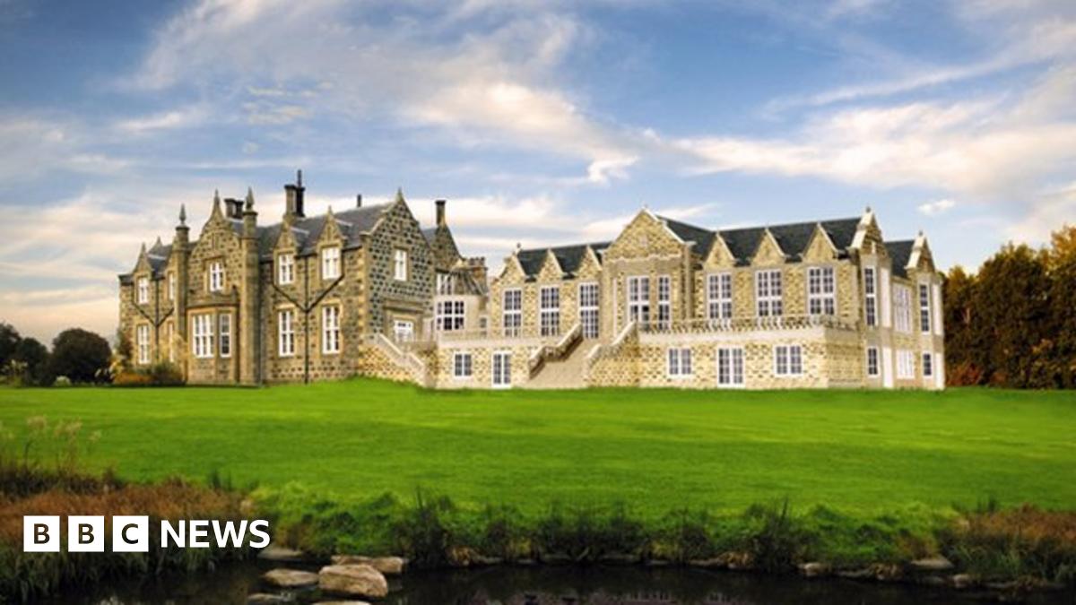 Fresh Donald Trump Menie golf plans to be submitted - BBC News
