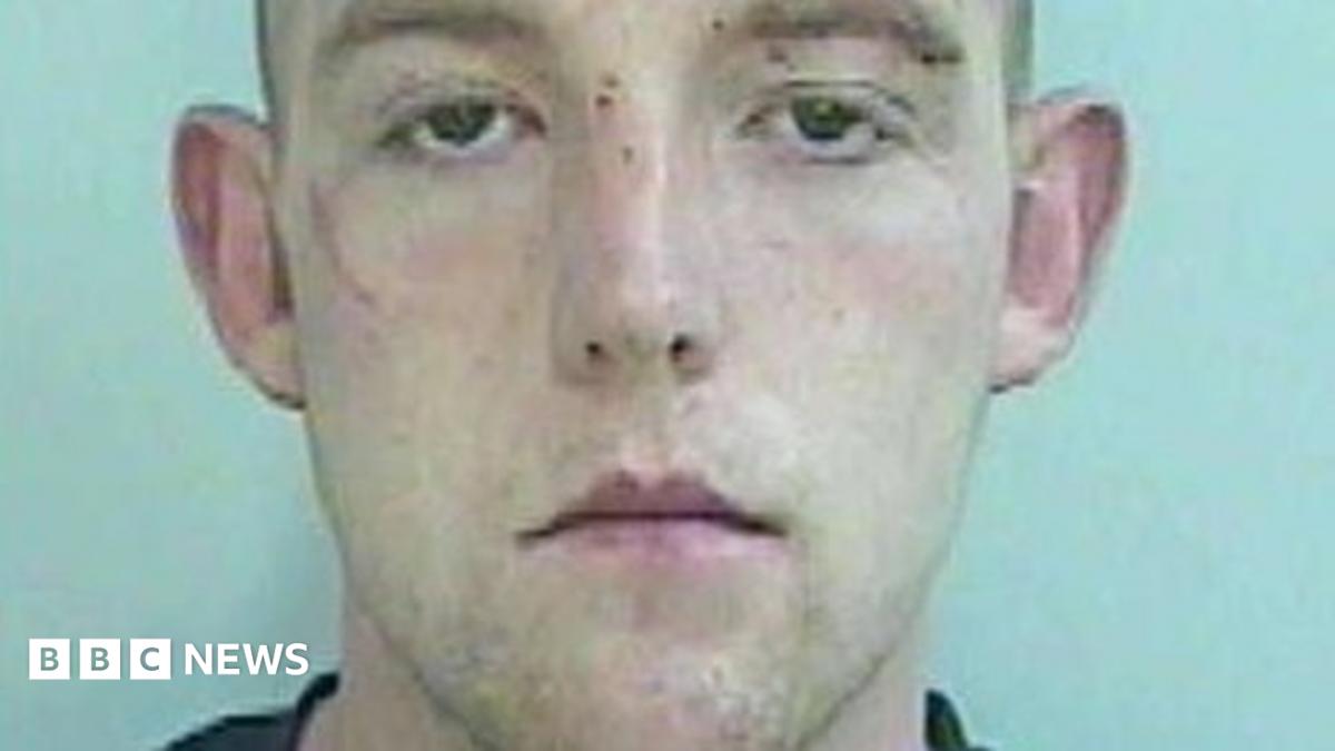 Lostock Hall murder: Jason Taylor jailed for life - BBC News