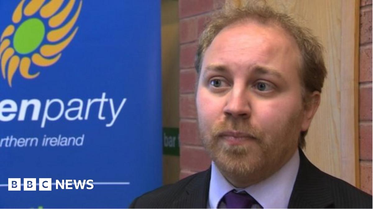 Steven Agnew claims Greens led to SF U-turn on welfare bill - BBC News