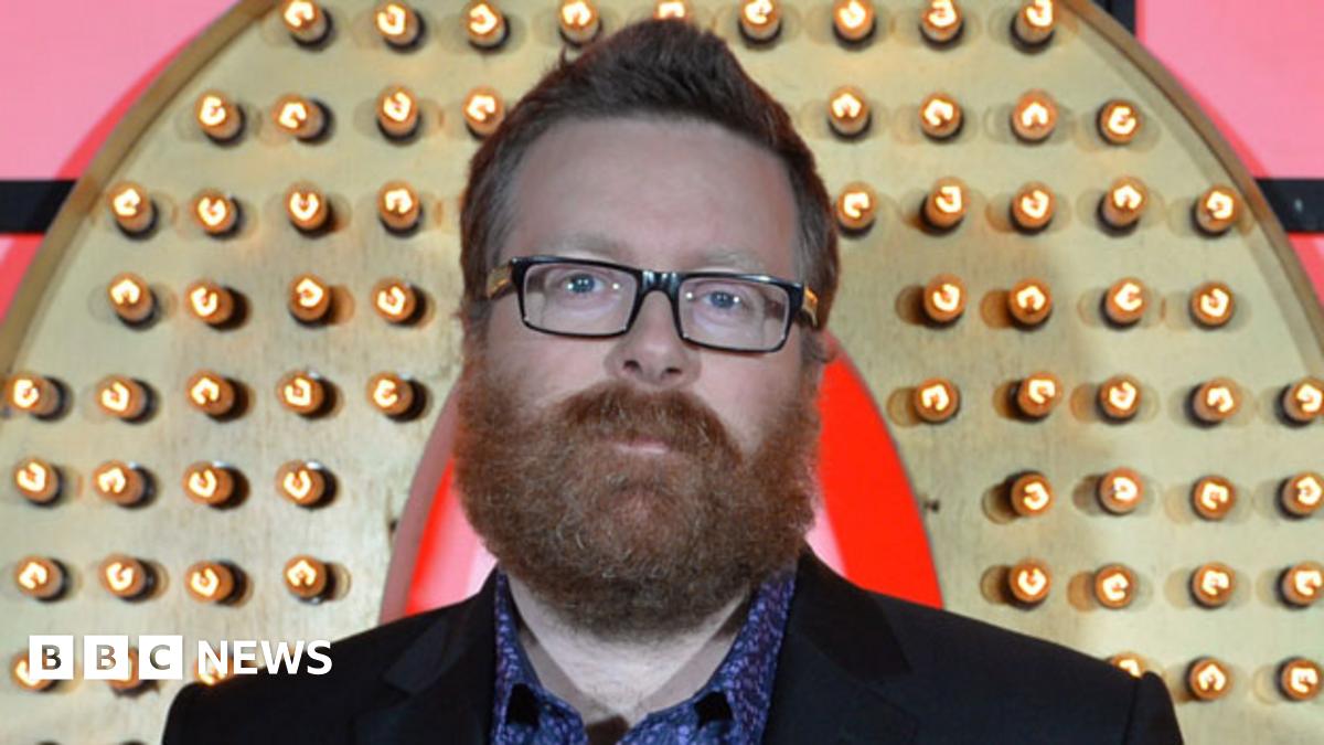 Frankie Boyle to present general election comedy special - BBC News