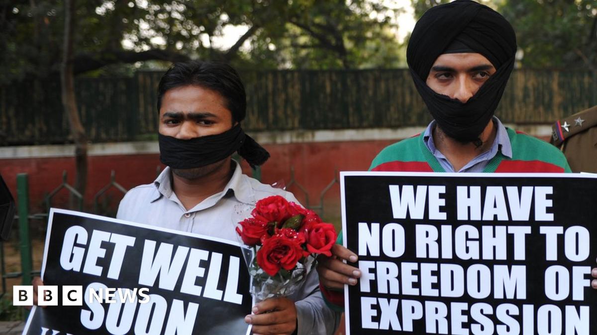 India's section 66A scrapped: Win for free speech - BBC News