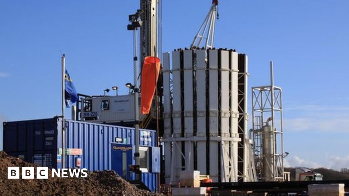 New fracking regulator needed, report says - BBC News