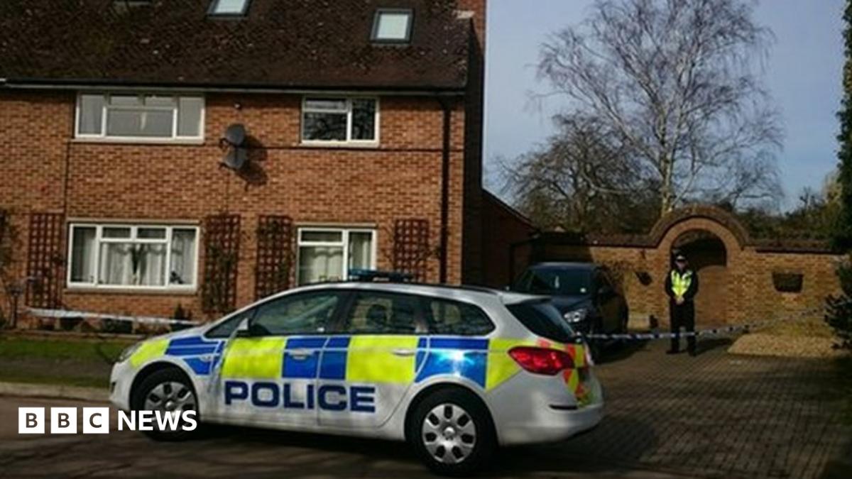 Police officer Otis Goldsmith in court over wife's murder - BBC News