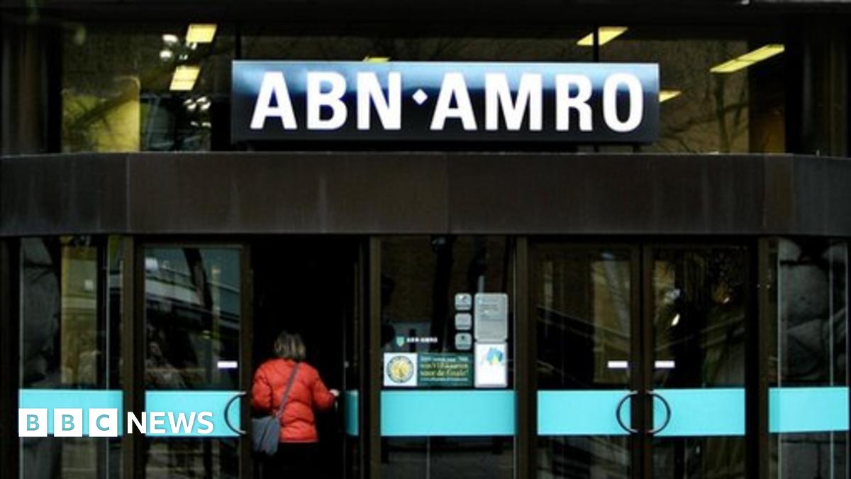 ABN Amro executives renounce €100,000 bonus - BBC News