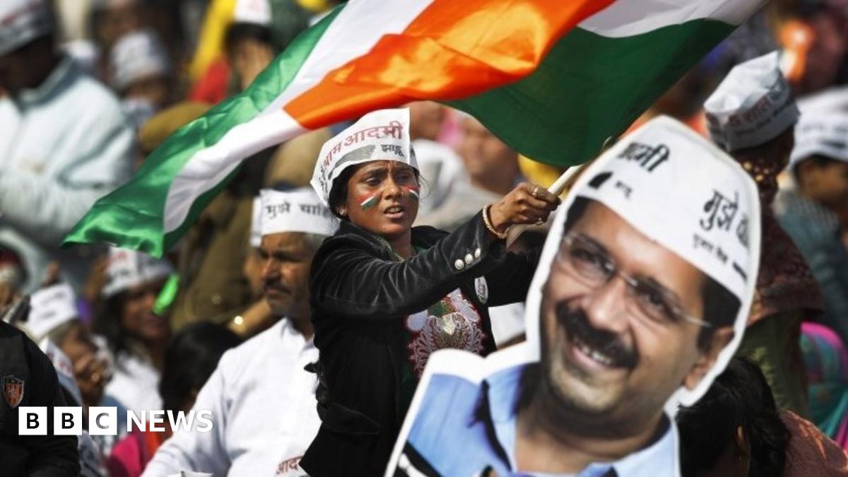 Is India's anti-corruption party unravelling? - BBC News