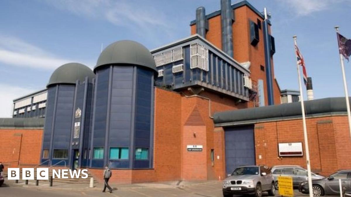 Samaritans alert HMP Birmingham staff to 'neck slash' - BBC News