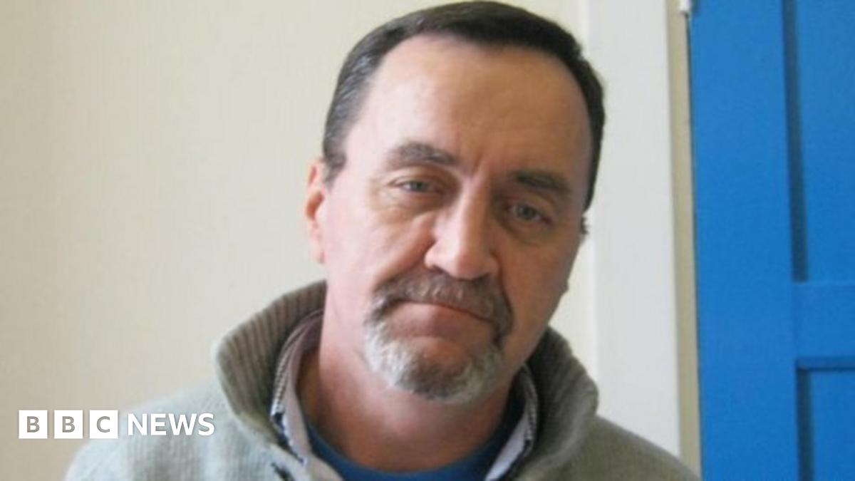 Released murderer William Kerr wanted over licence breach - BBC News