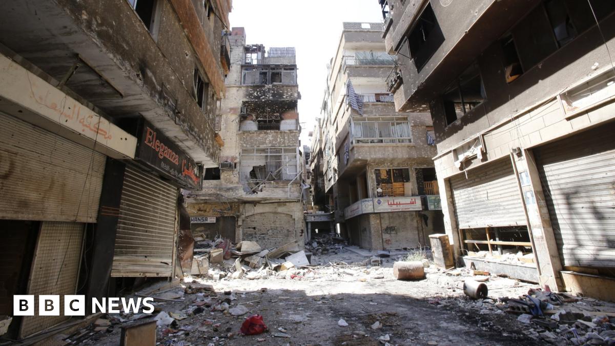 IS militants 'enter Yarmouk refugee camp' in Syrian capital - BBC News