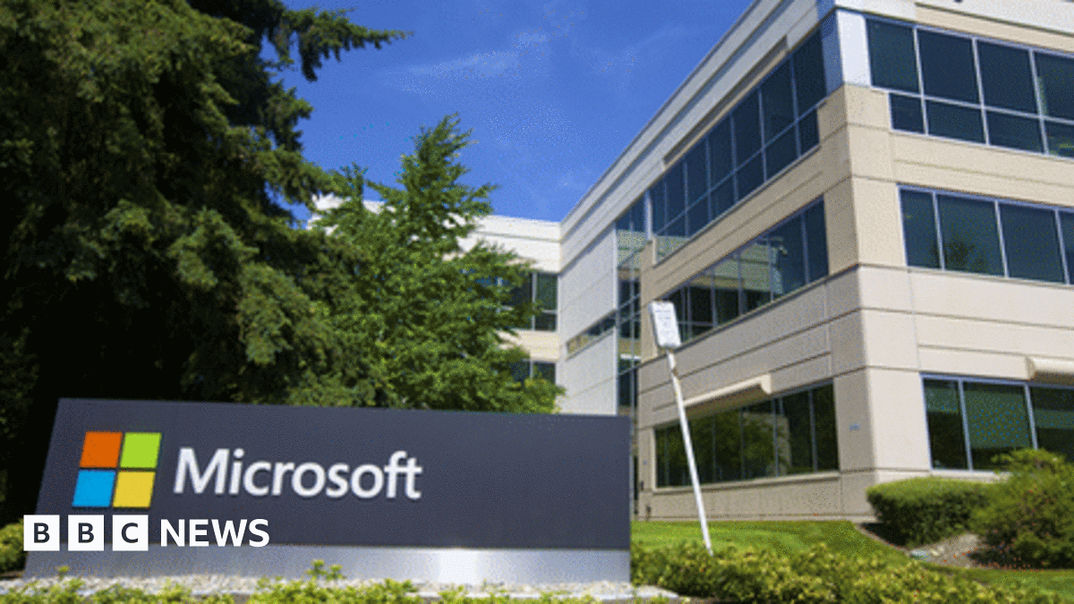 Microsoft seeks to recruit autistic workers - BBC News