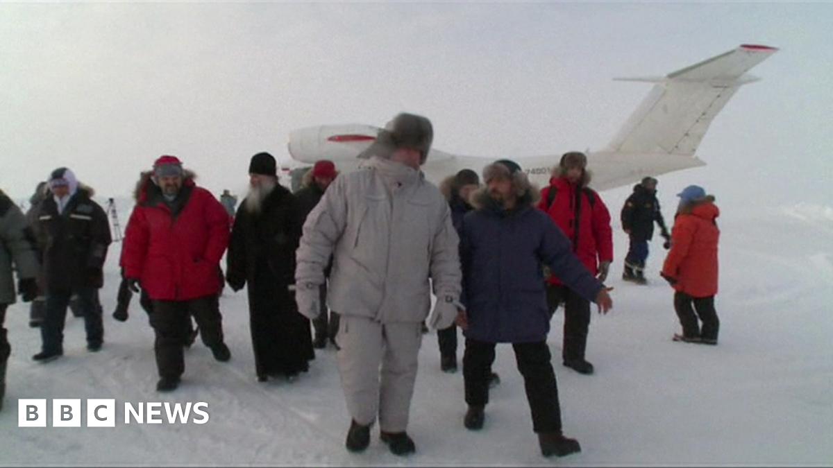 Norway in Arctic dispute with Russia over Rogozin visit - BBC News