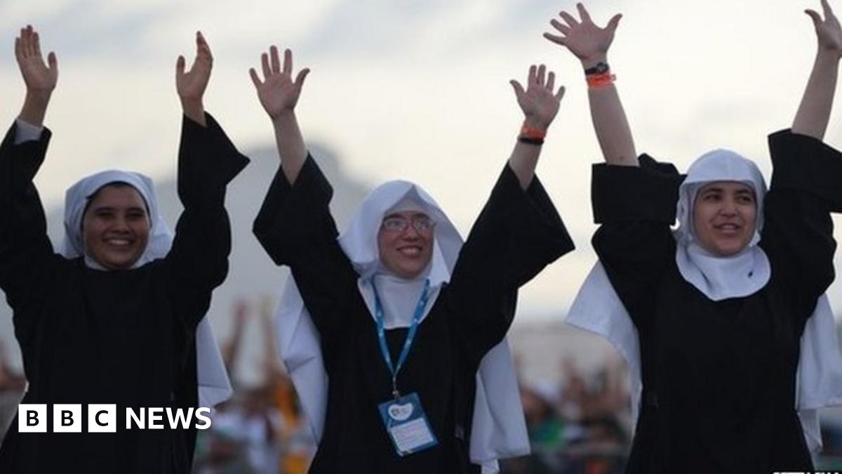 Women becoming nuns hits 25-year high - BBC News
