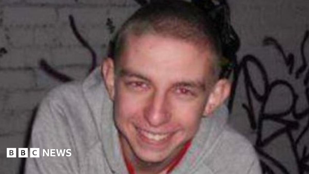Ryan Charlton named as A1 Angel of the North crash death man - BBC News