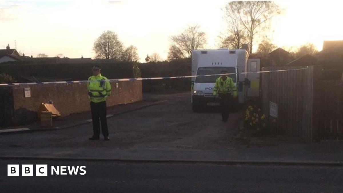 Balbeggie death treated as suspicious - BBC News