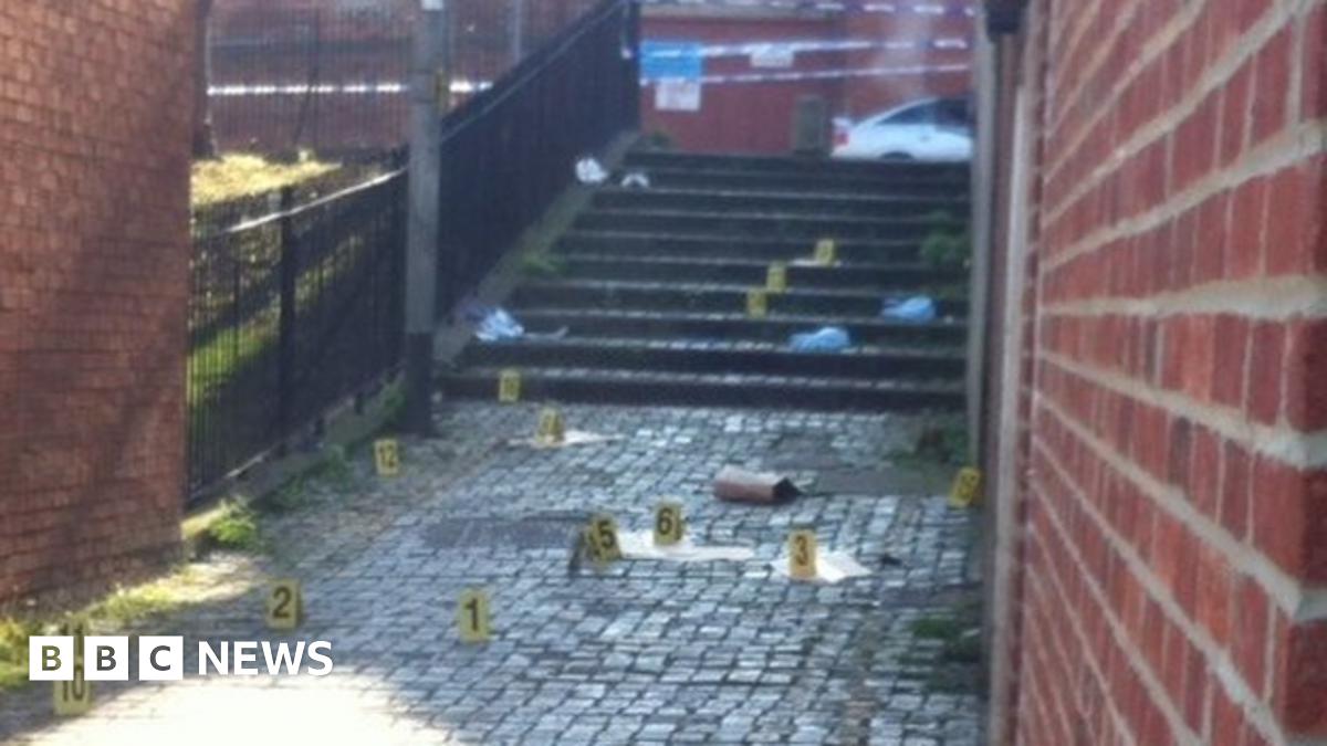 Darlington assault victim critically ill in hospital - BBC News