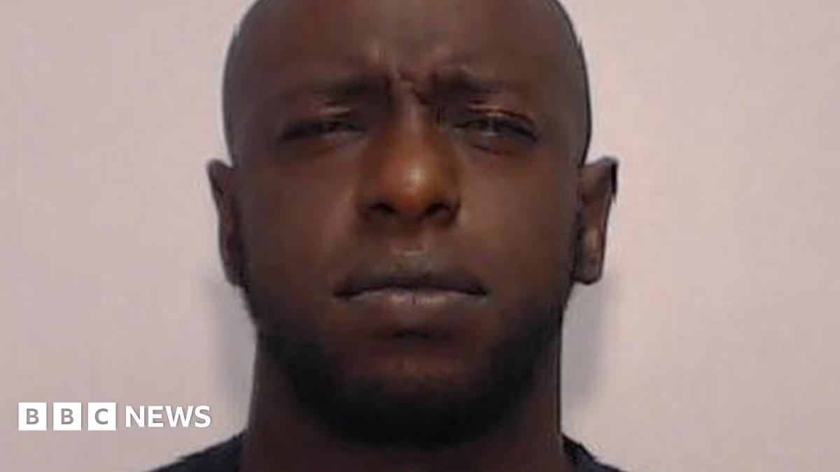 Andrew Burke jailed for double shooting in parked car - BBC News