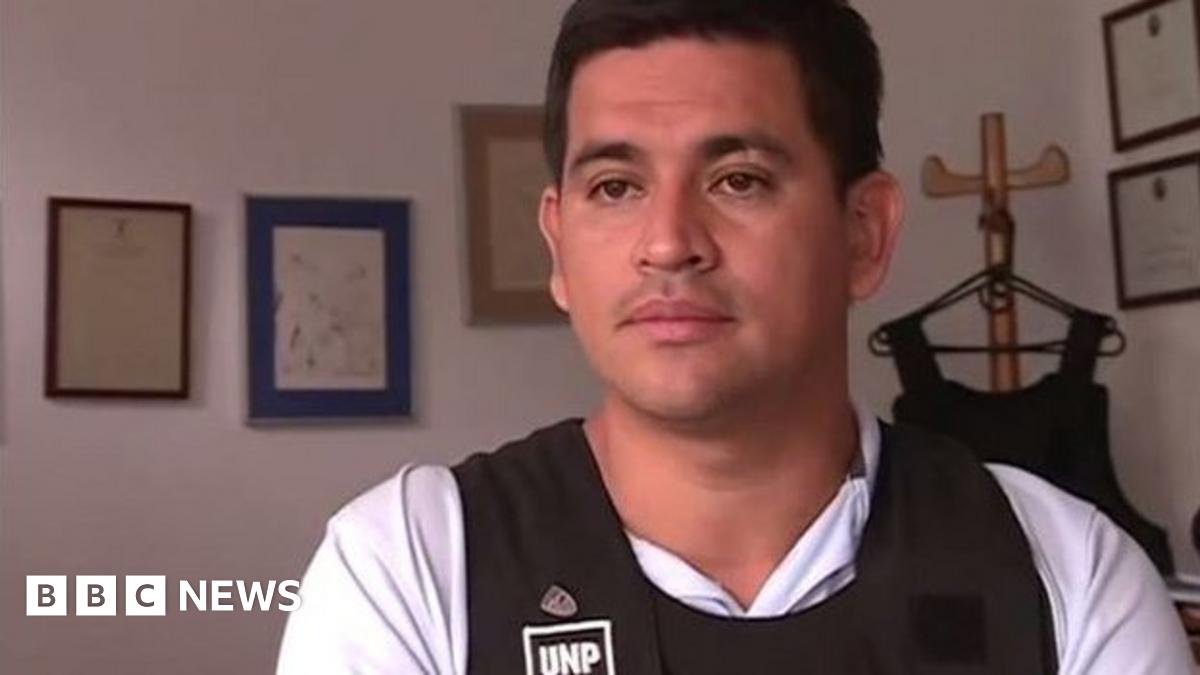 Colombia: Journalist admits sending himself death threats - BBC News