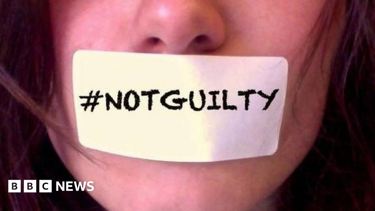 Oxford student Ione Wells 'transformed' by open letter response - BBC News