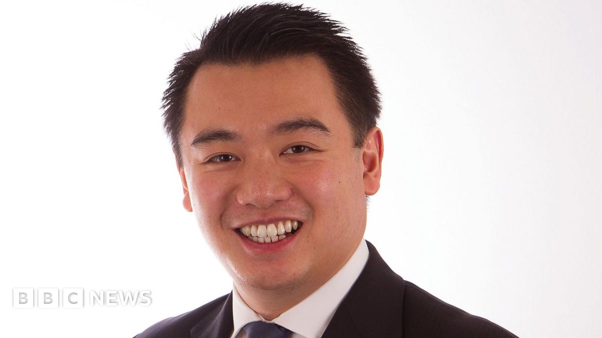 Britain gains first ethnic Chinese MP - BBC News
