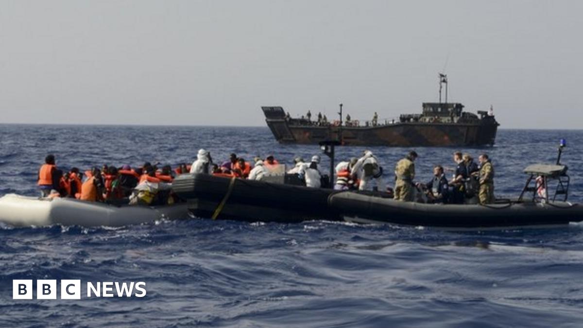 EU seeks UN support to tackle migrant smuggling - BBC News