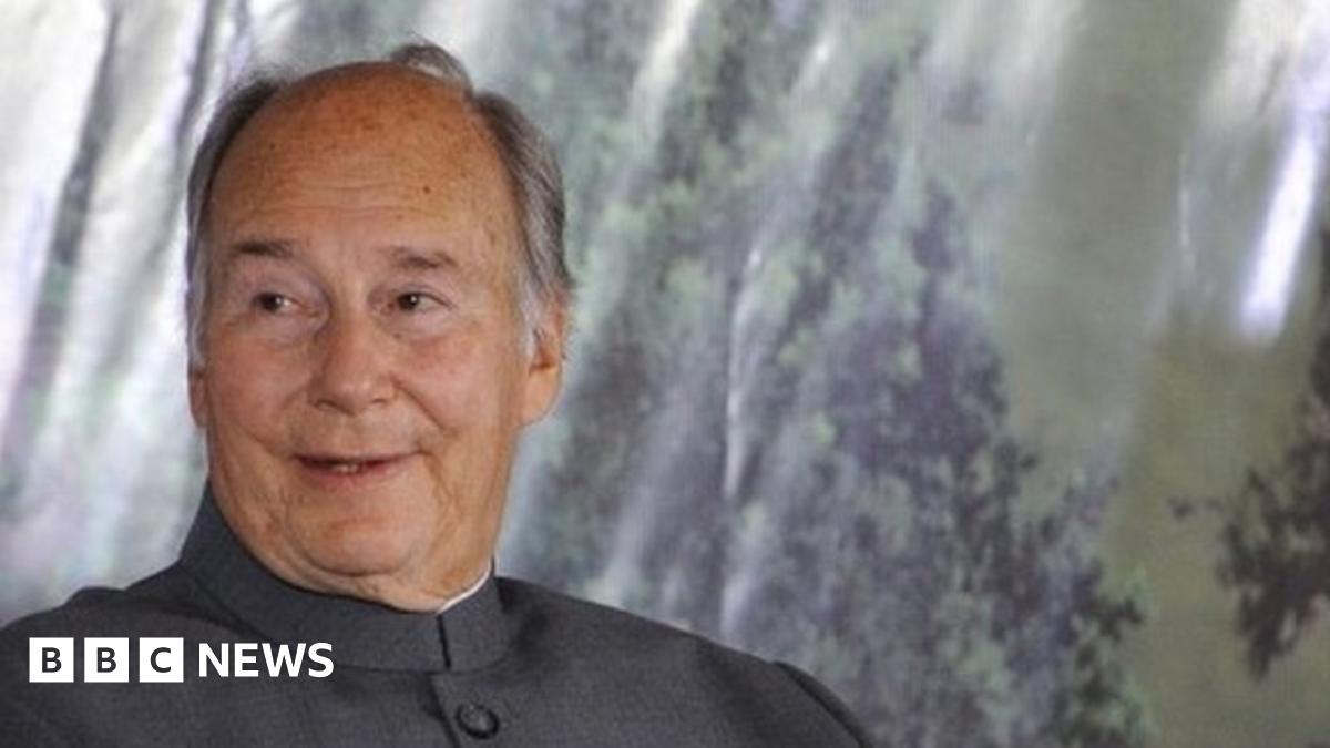 Karachi bus massacre: Who are the Ismailis? - BBC News