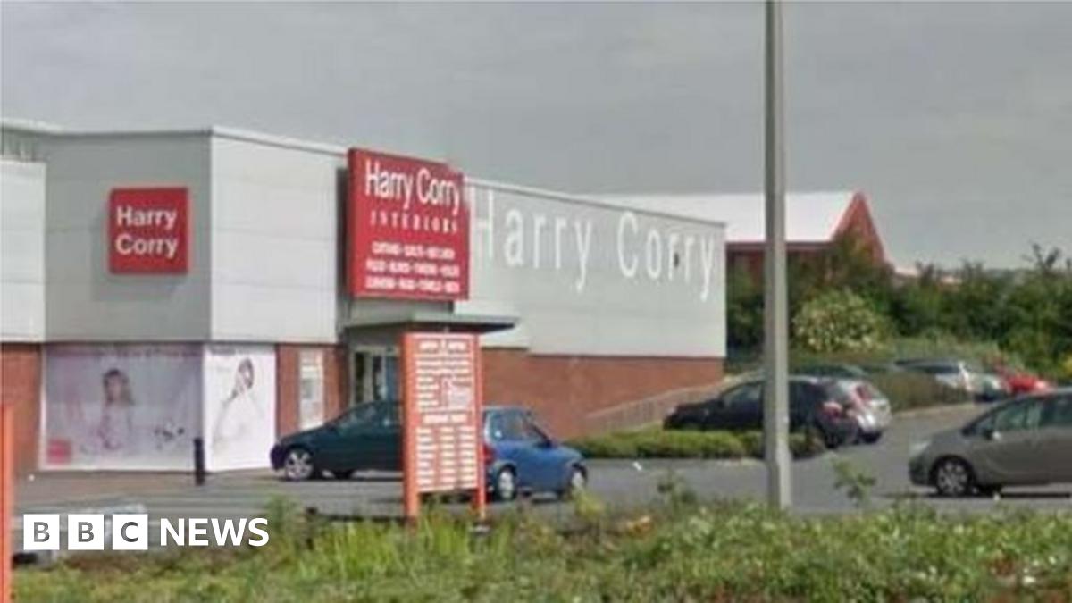 Harry Corry: Furnishing retailer agrees store rent reductions - BBC News