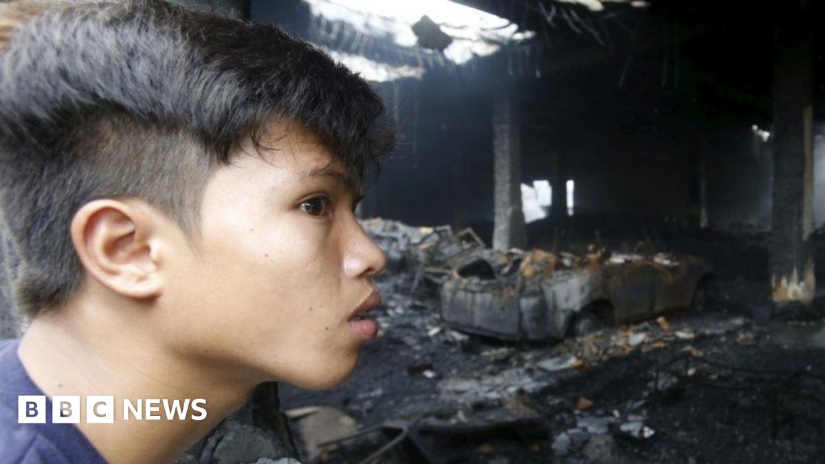 Philippine factory fire: Many dead in Manila - BBC News