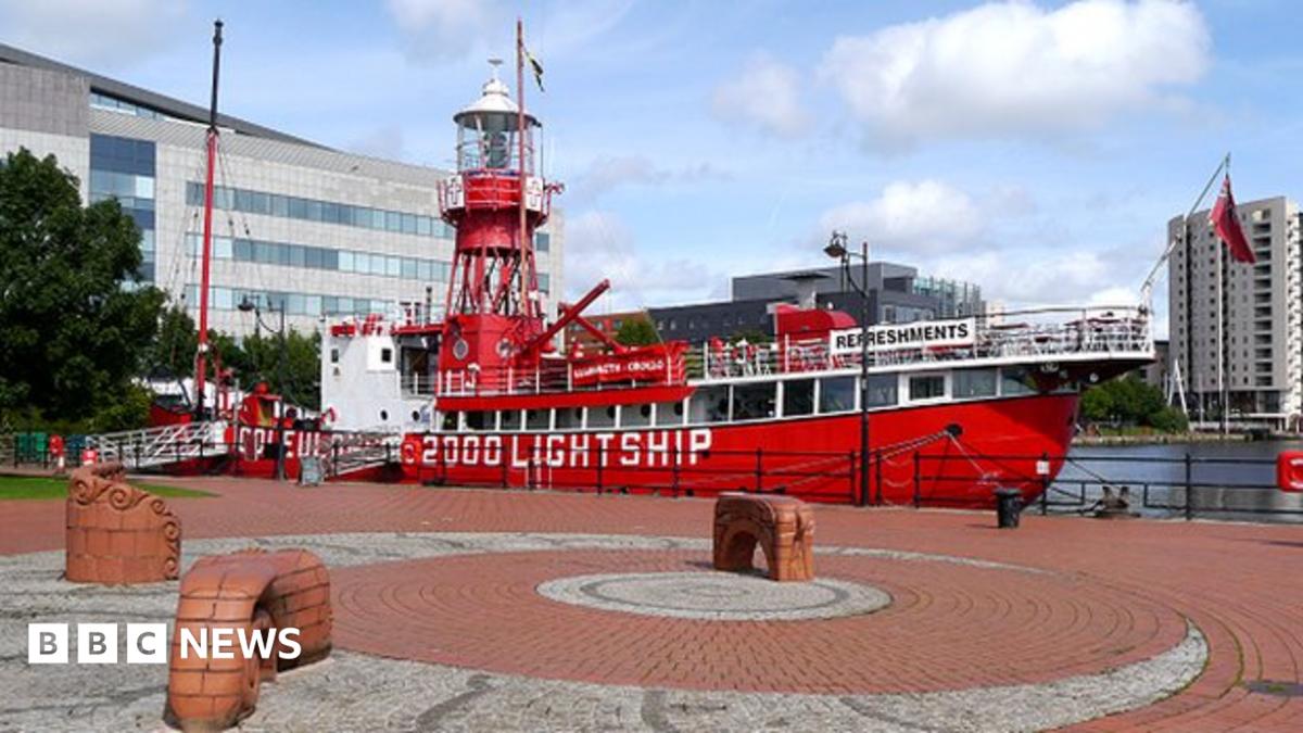 Cardiff Bay's red Lightship moving after 22 years - BBC News
