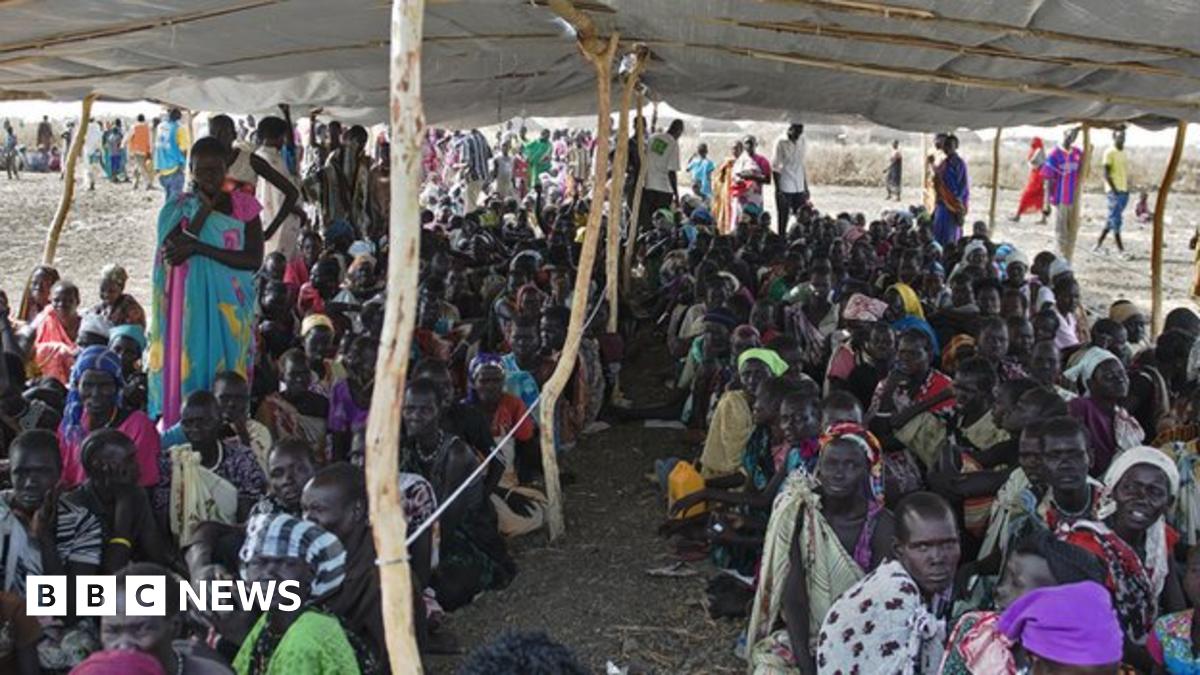 South Sudan conflict: UN says children targeted - BBC News