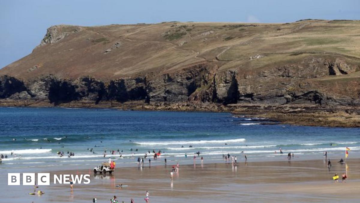Beaches in Thanet and Cornwall top Blue Flag cleanliness standards ...