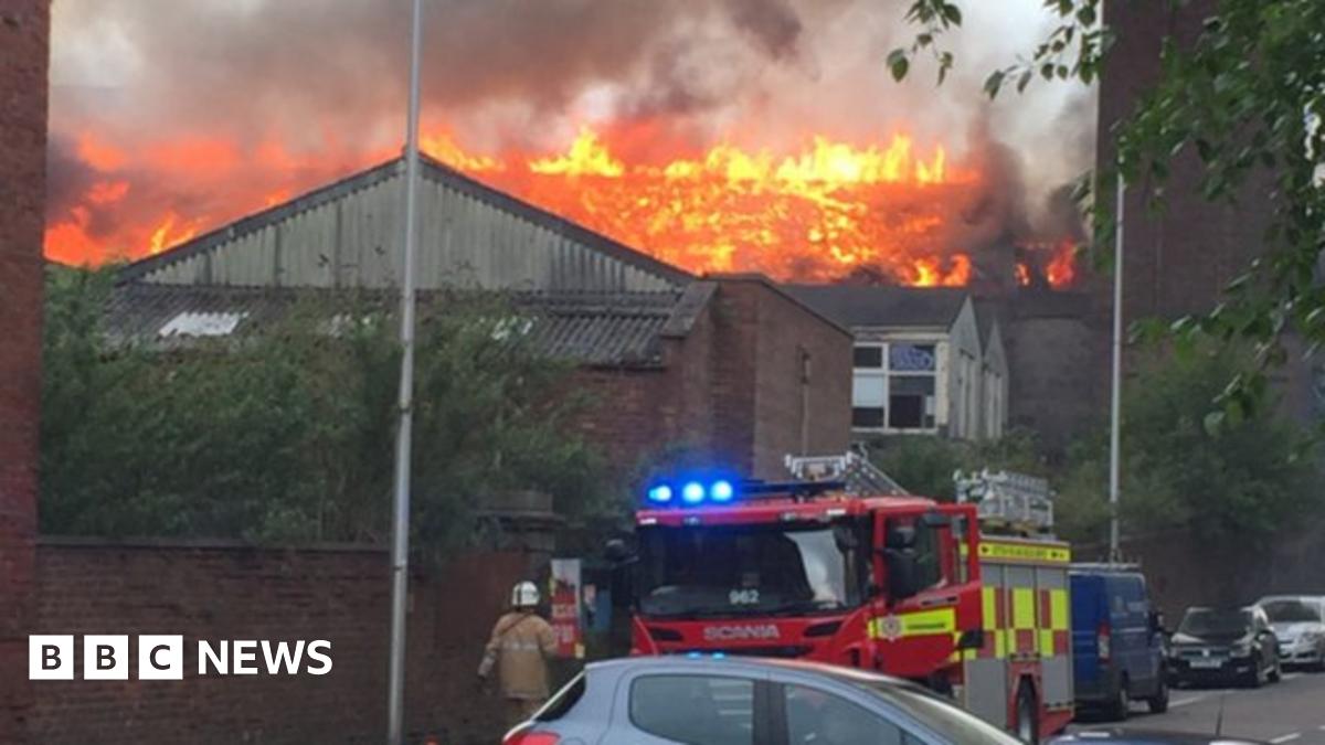 Safety concerns at fire-hit Broadford Works in Aberdeen - BBC News