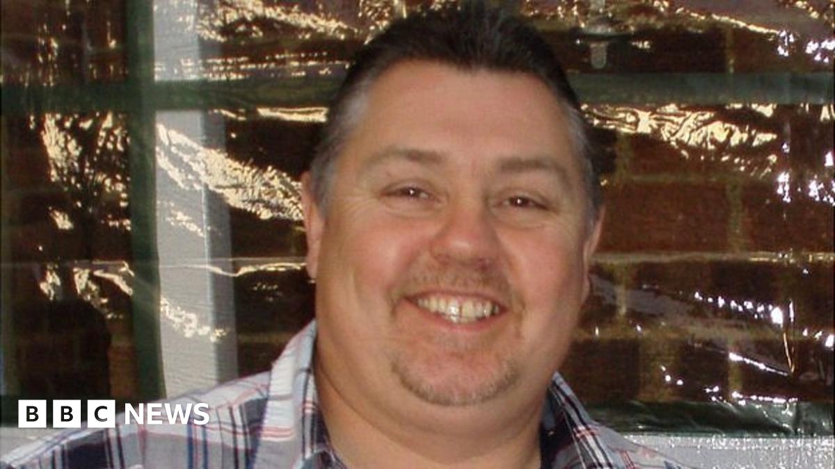 CAV Aerospace fined £600K over worker Paul Bowers crush death - BBC News