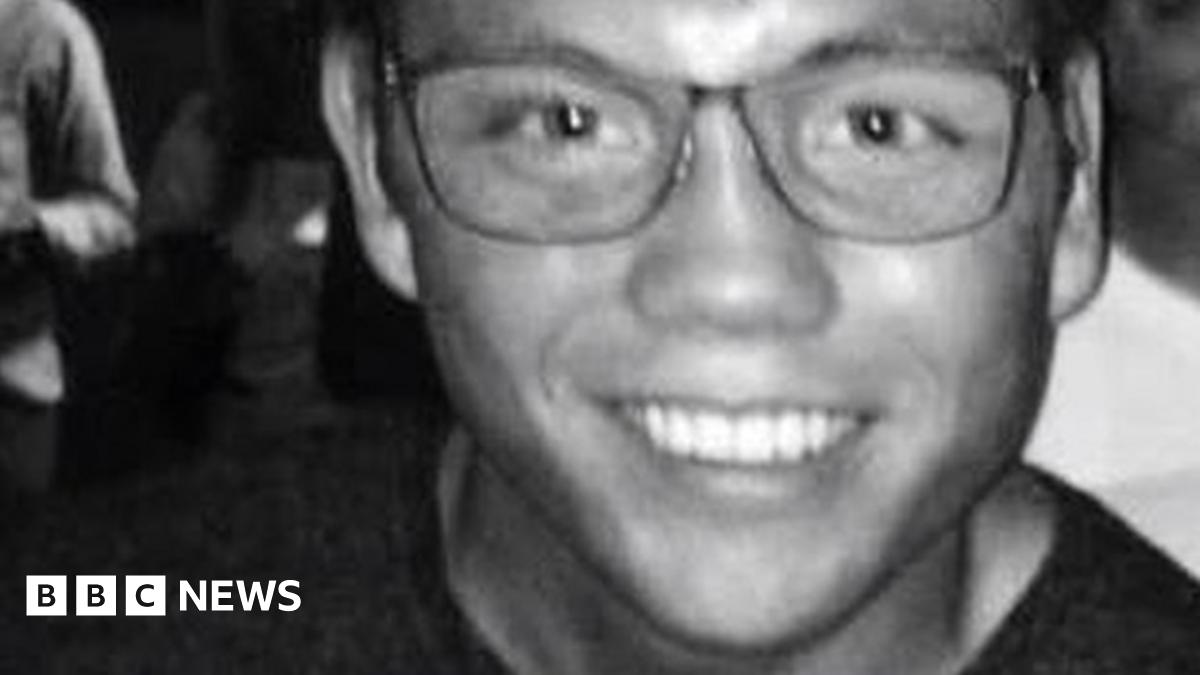 Eamonn Magee Jr: Killer 'lay in wait' for young boxer - BBC News