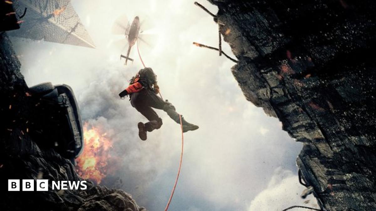 Earthquake movie San Andreas tops US box office - BBC News