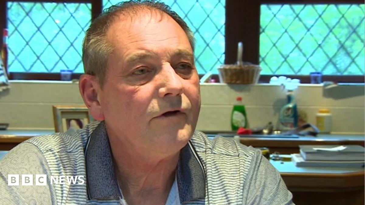Family angry as killer Keith Williams jailed again - BBC News