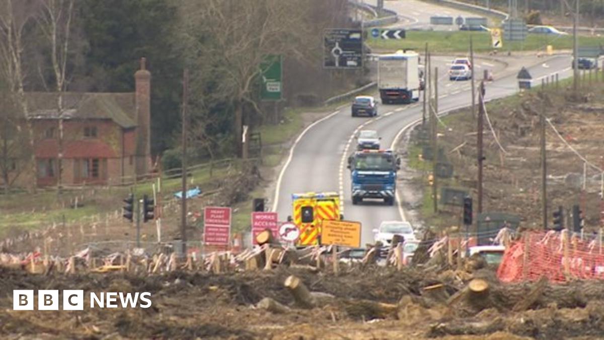 Road closures start between Pembury and Tonbridge as A21 widened - BBC News