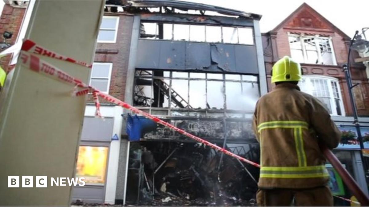 Maidstone man held after fires damage shops and cars - BBC News