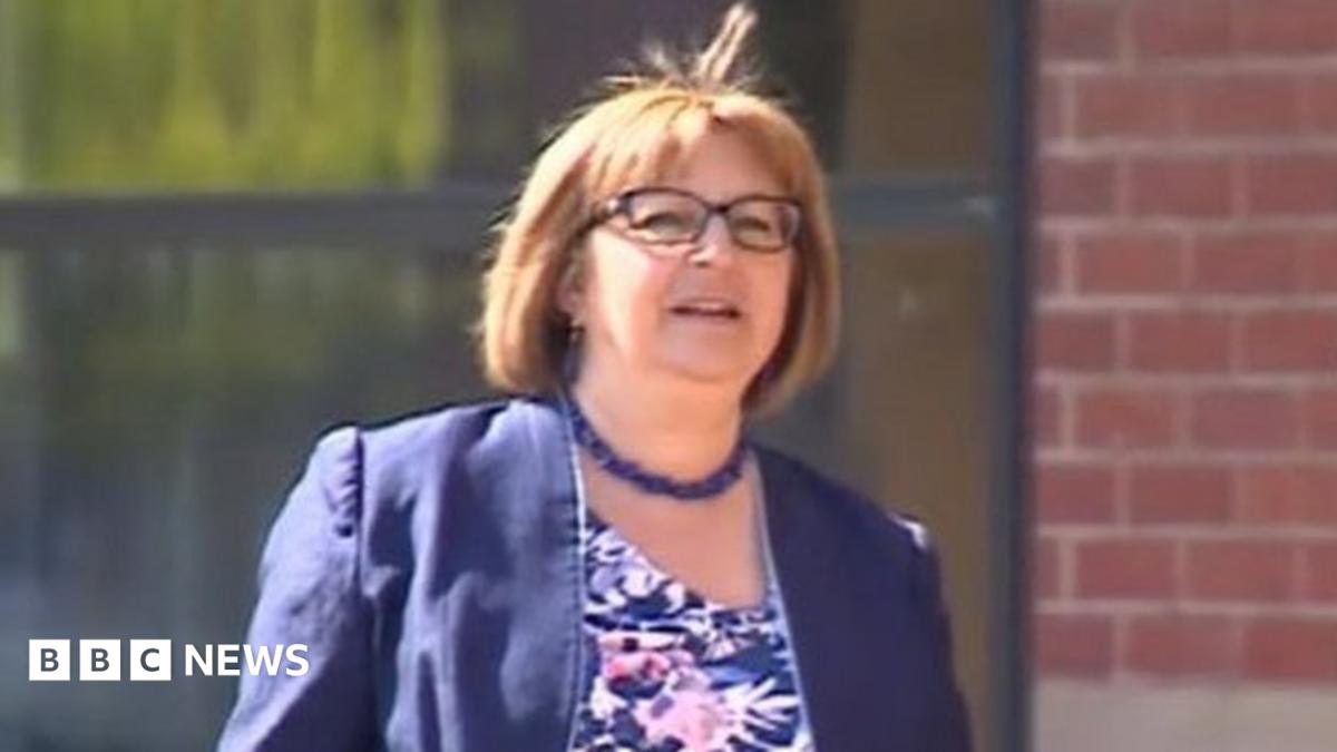 Sex accused head Anne Lakey 'was an inspired teacher' - BBC News