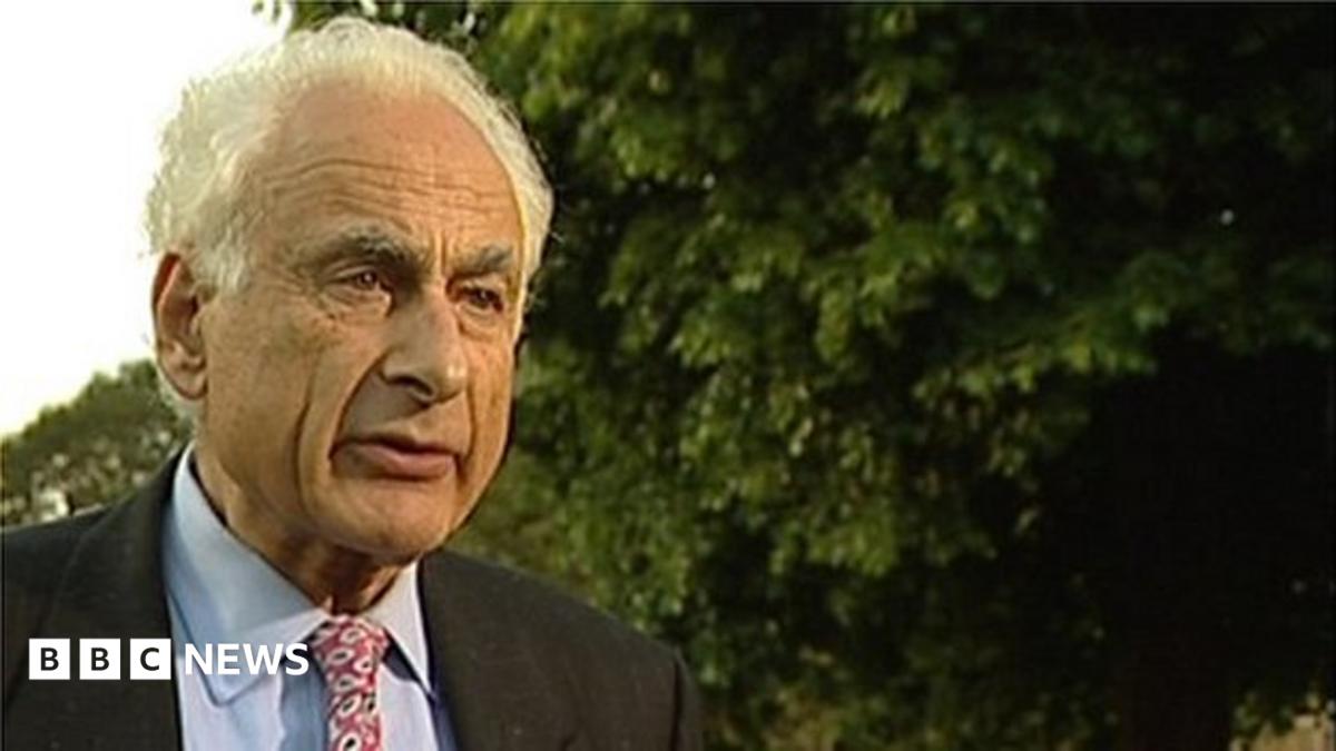 Anthony Steen made CBE, Jo Pavey appointed MBE - BBC News